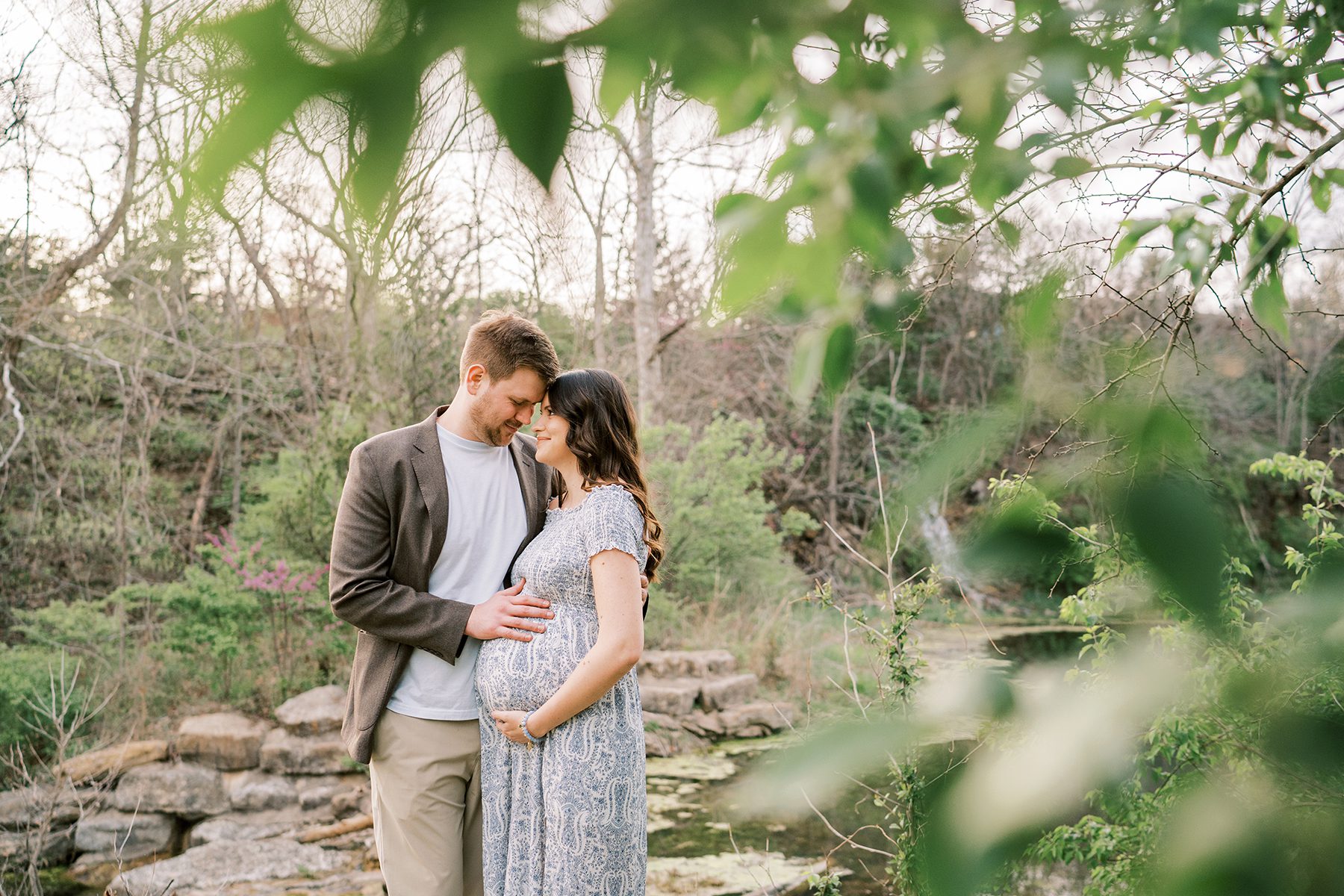 Spring Maternity Session » Allison Marie Photography | Kansas City ...